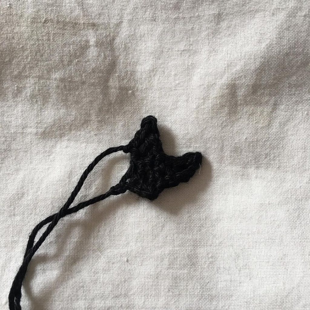 Crochet Black Bird PDF Amigurumi Free Pattern